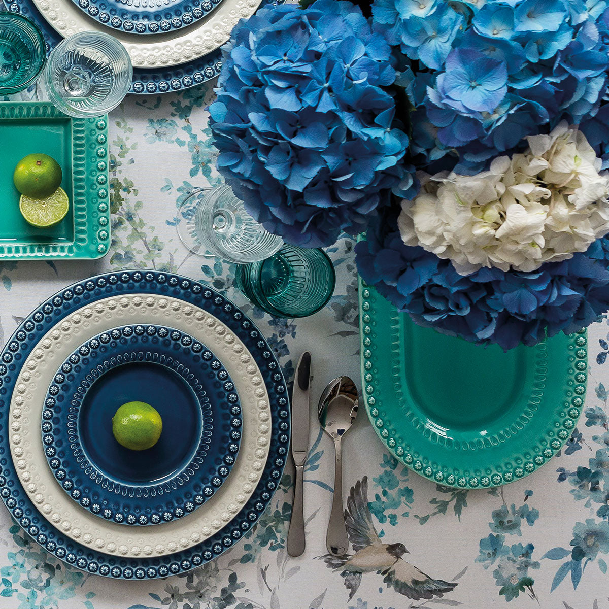 Bordallo Pinheiro Fantasy Oval Platter - Aqua | Divertimenti Cookshop