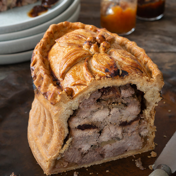 Raised Game Pie Mould Non Stick - 24cm | Divertimenti Cookshop