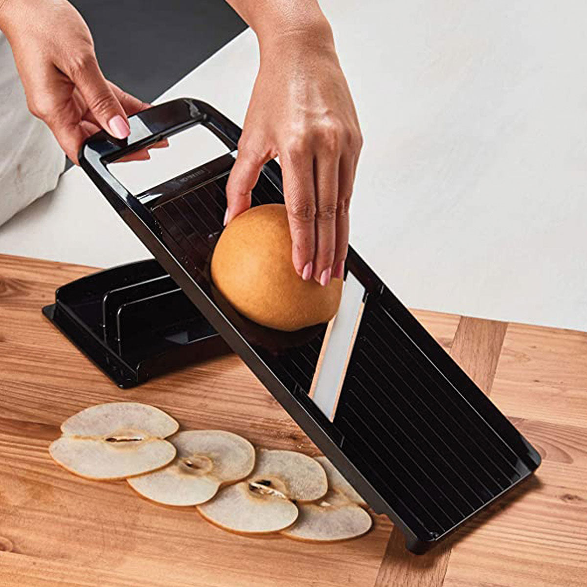 Kyocera Japanese Ceramic Slicer Wide | Divertimenti Cookshop