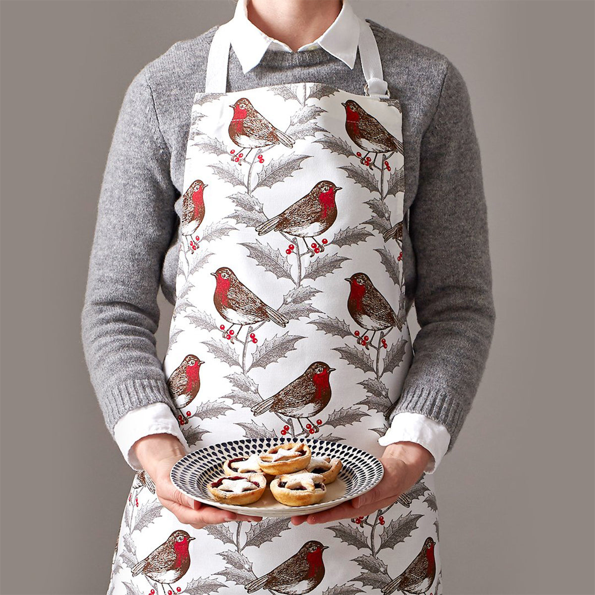 Thornback & Peel Apron - Robin & Holly – Divertimenti Cookshop